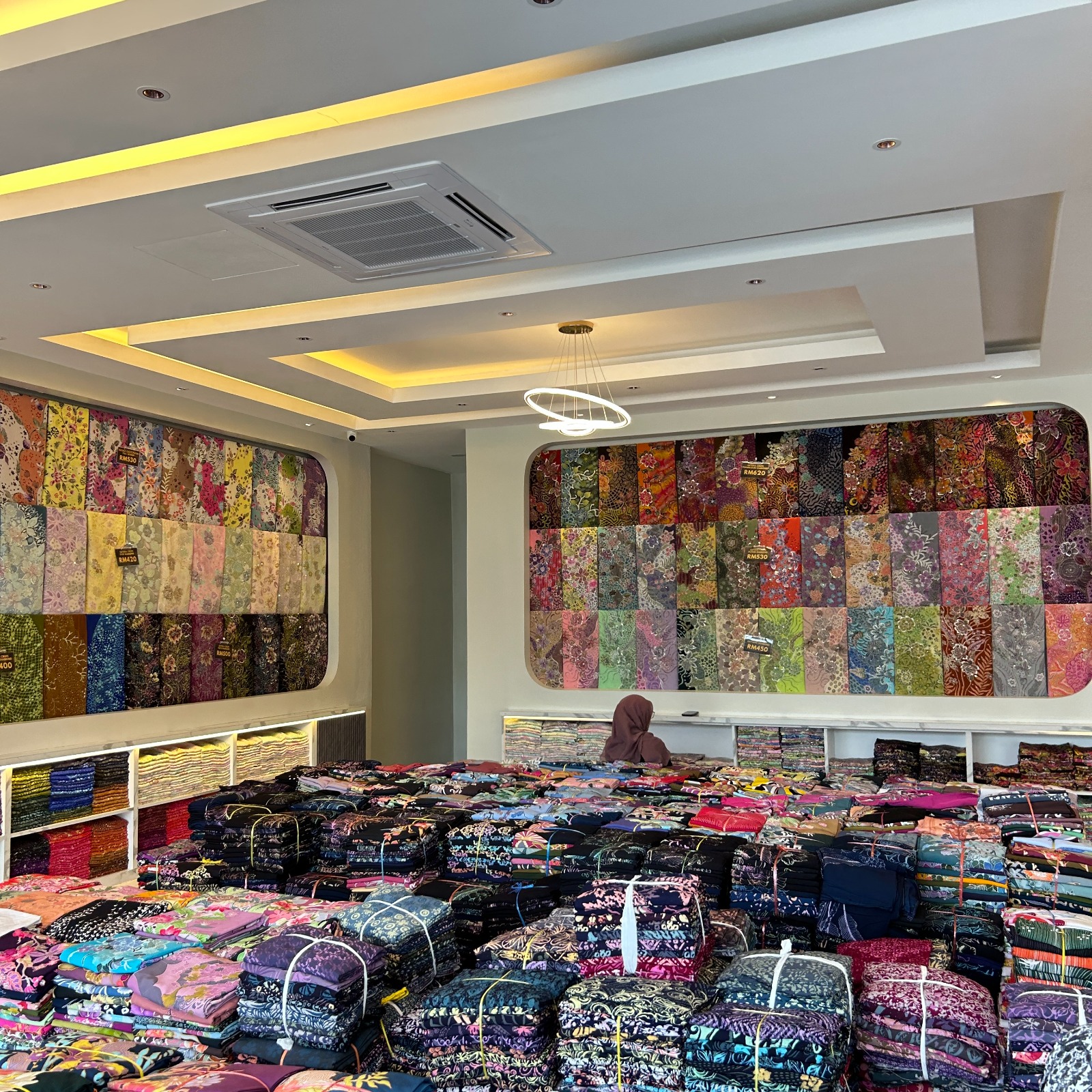 Empayar Batik Exclusive